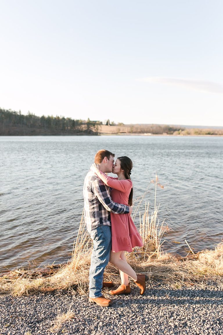 Colyer Lake Engagement Session in State College, Pennsylvania | Kaitlyn ...